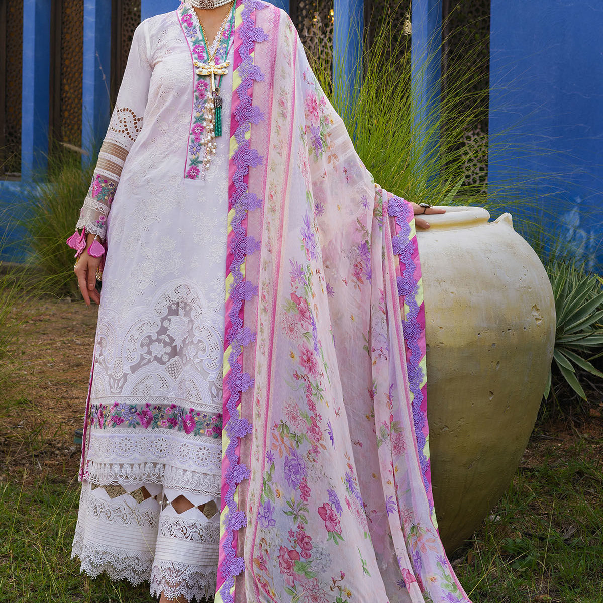 SOFI – RANGEEN BY RA